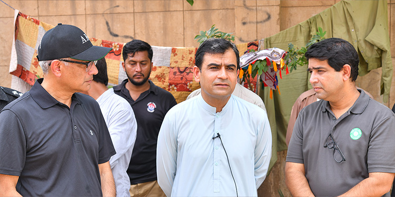 Karachi administration and AKU collaborate to facilitate flood-affected ...