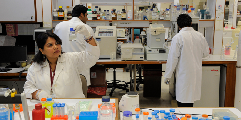 Pathology shortfalls harming public health | The Aga Khan University News