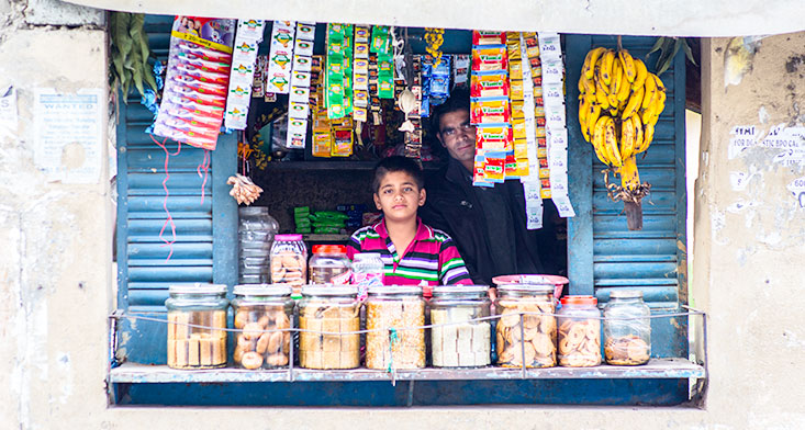 Exploring the smokeless tobacco blind spot | The Aga Khan University News