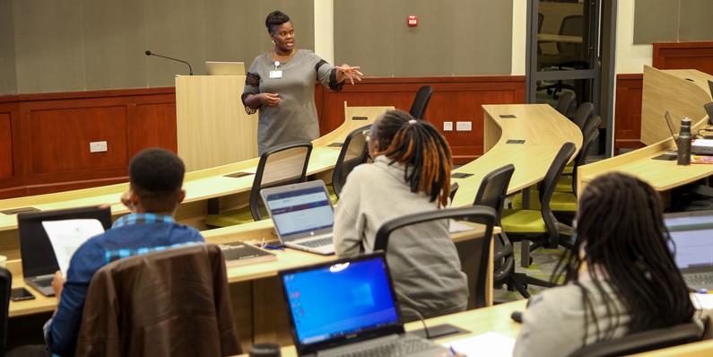 AKU Kenya launches undergraduate programmes | The Aga Khan University News