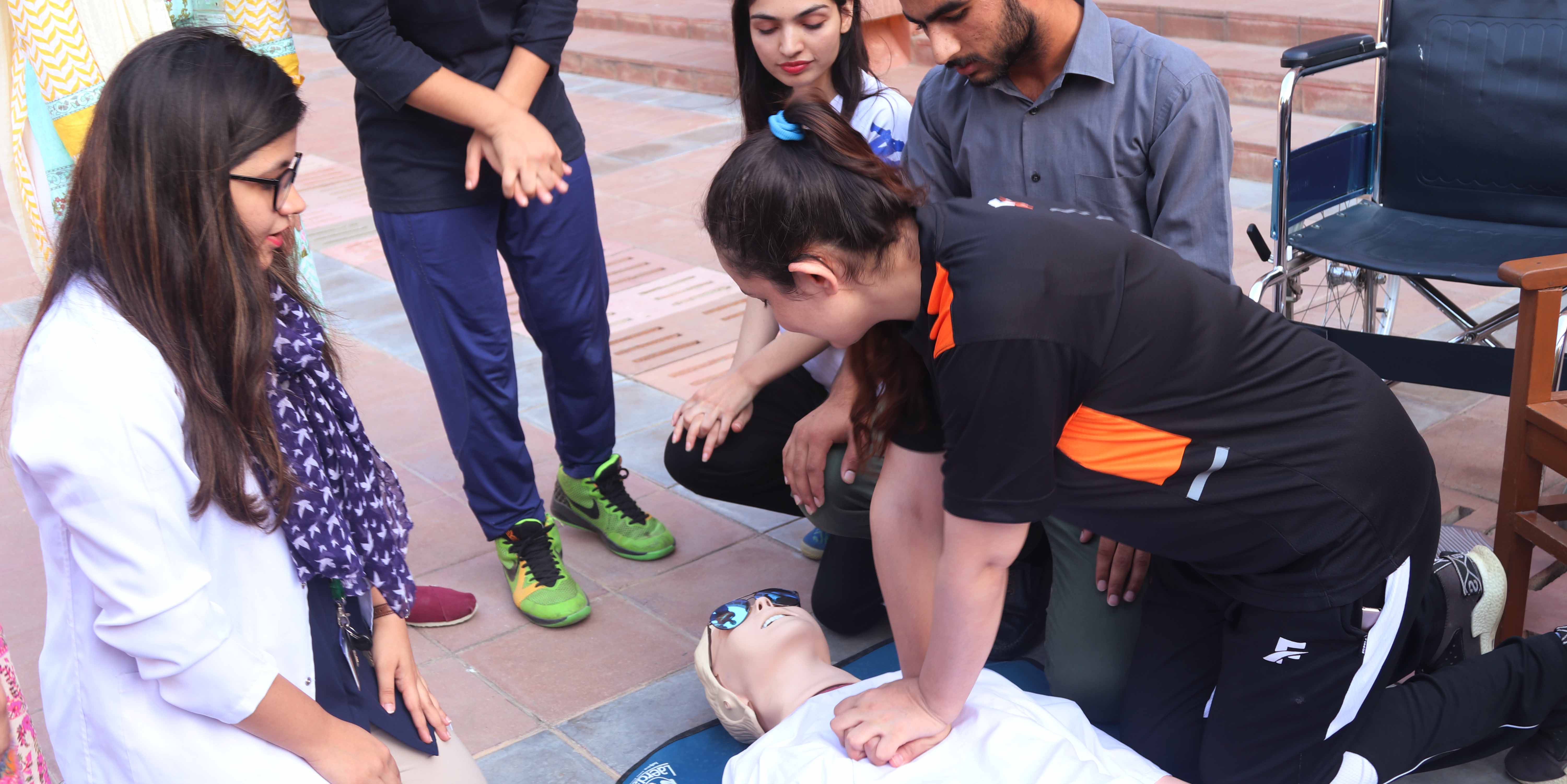 Happy Healthcare Simulation Week 2019 | The Aga Khan University News