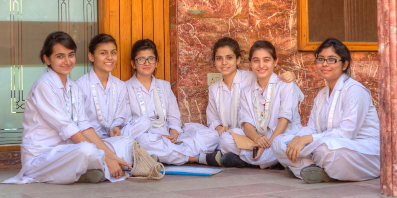 AKU announces admissions with a new degree programme for midwives | The ...